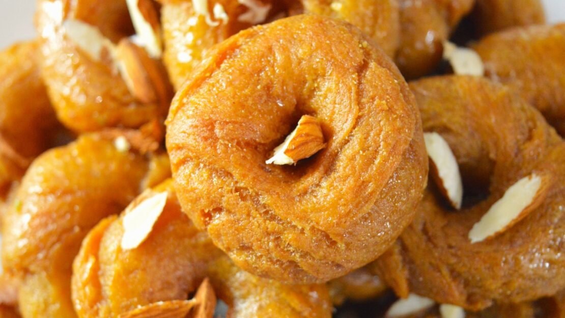 Wheat flour Balushahi | How to make Halwai style Balushahi